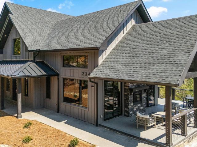 2342 Smoky Vista Way