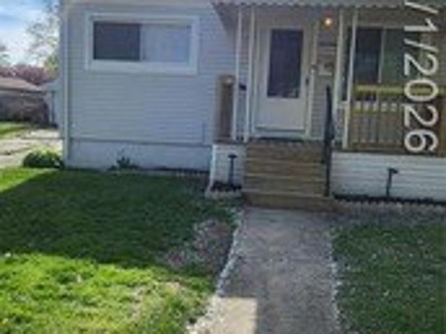 23435 Vance Ave, Hazel Park, MI 48030