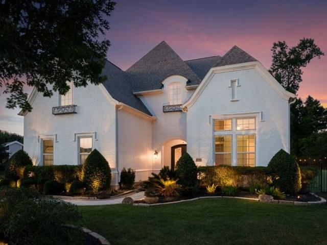 2343 Bottlebrush Ln, Conroe, TX 77384