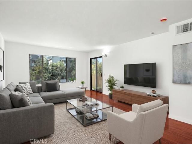 2343 E 17th St, Unit 202, Long Beach, CA 90804 | MLS #PW26058