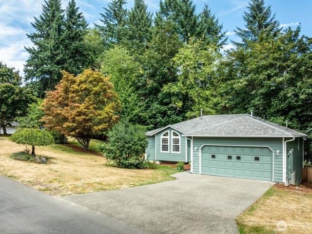 2343 Steamboat Loop E, Port Orchard, WA 98366
