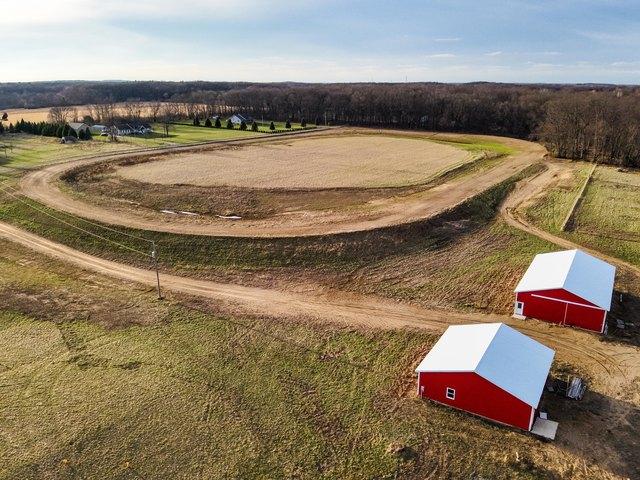 2343 Skeeter Ln, Dansville, MI 48819