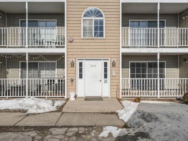 2343 99th St Apt 2A, Highland, IN 46322