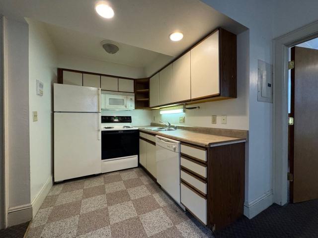 234 2 Bedroom Apartment for Rent at 234 Langdon St, Madison, WI 53703