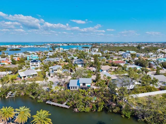 234 85th St, Holmes Beach, FL 34217 | MLS #A4648