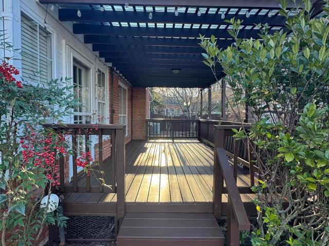 234 Calumet Place