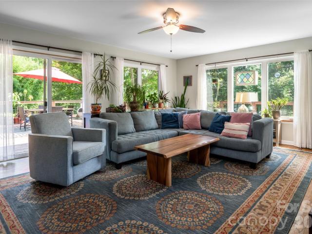 234 Carnelian Drive