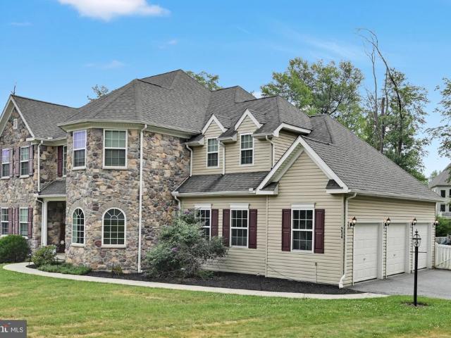 234 Crimson Lane