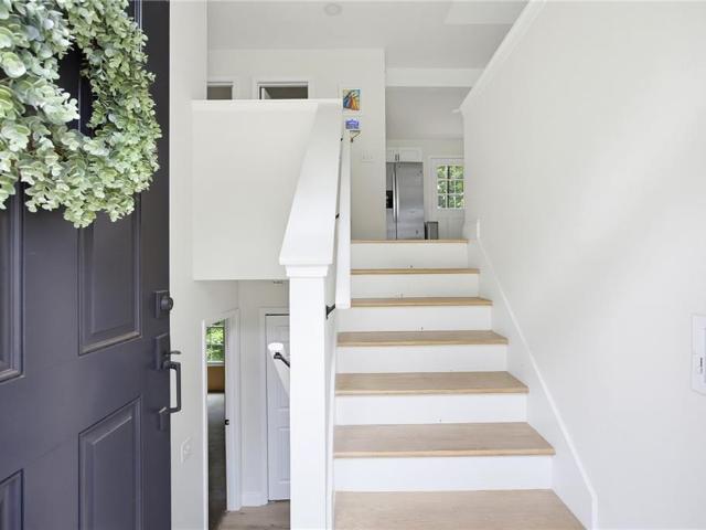 234 Amberidge Drive NW