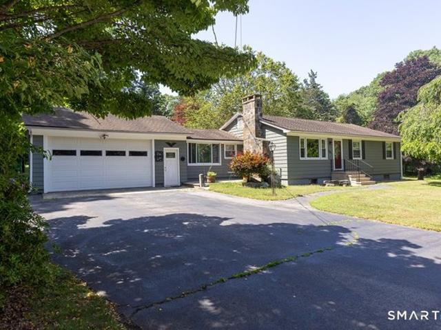 234 Airline Rd, Clinton, CT 06413