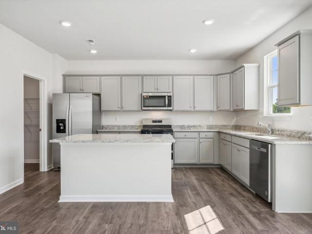 234 glenmore ln