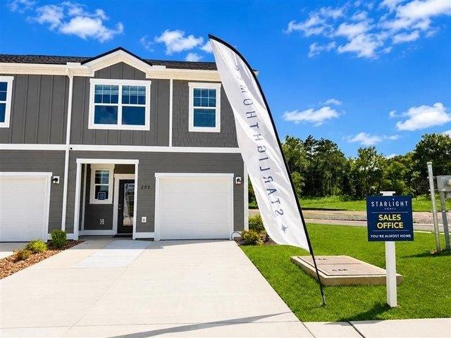 234 Darlington Dr, Dickson, TN 37055