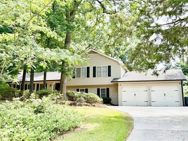 234 Devant Pl SW, Lilburn, GA 30047