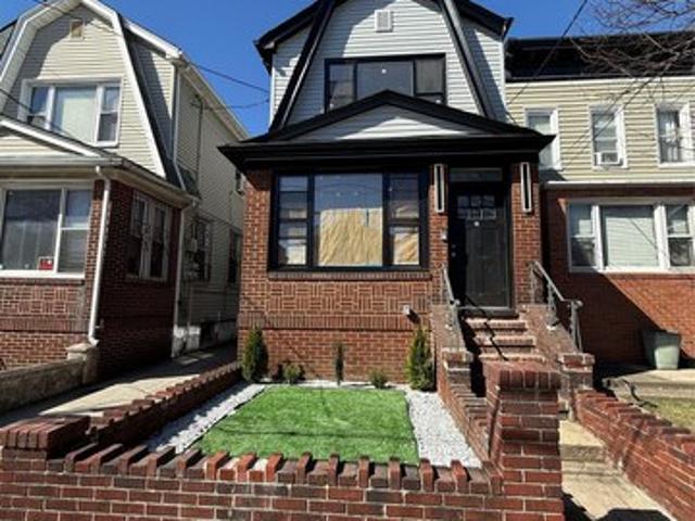 234 E 42nd St, Brooklyn, NY 11203