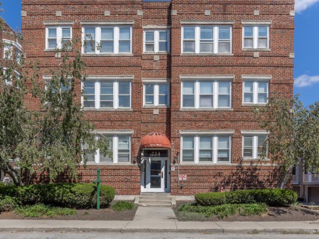 234 E 9th Street # 202