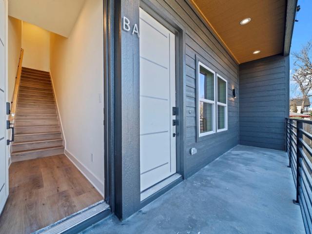 234 E 39th Street A