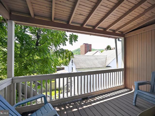 234 E Mauch Chunk Street