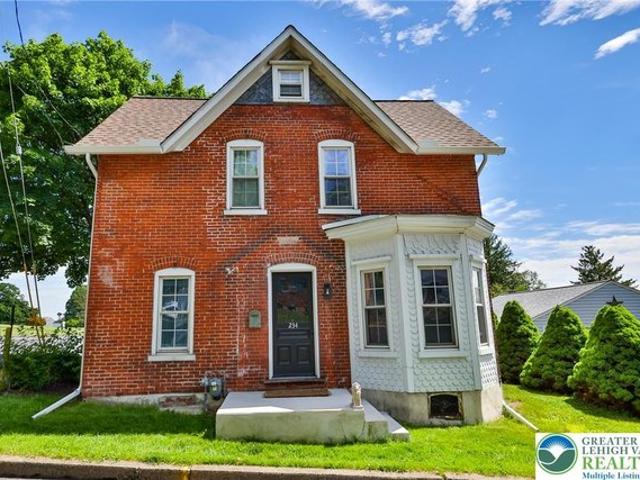 234 E Northampton St, Bath, PA 18014