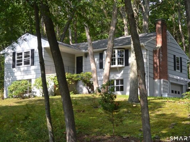 234 E Rocks Rd, Norwalk, CT 06851