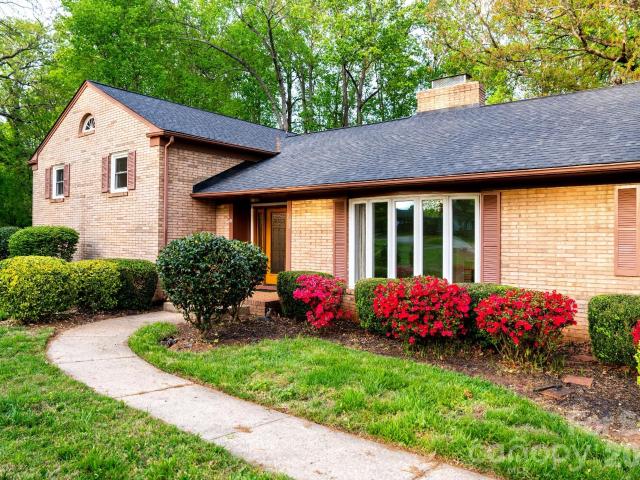 234 Edgewood Dr, Statesville, NC 28625 | MLS #4364