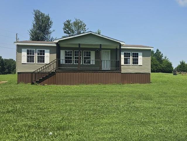 234 Howell Hill Rd, Fayetteville, TN 37334