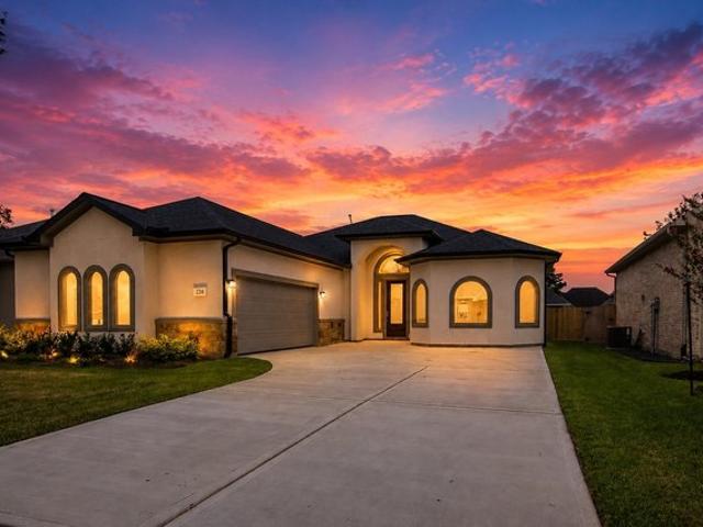 234 Hampton Glen Rd, Montgomery, TX 77356