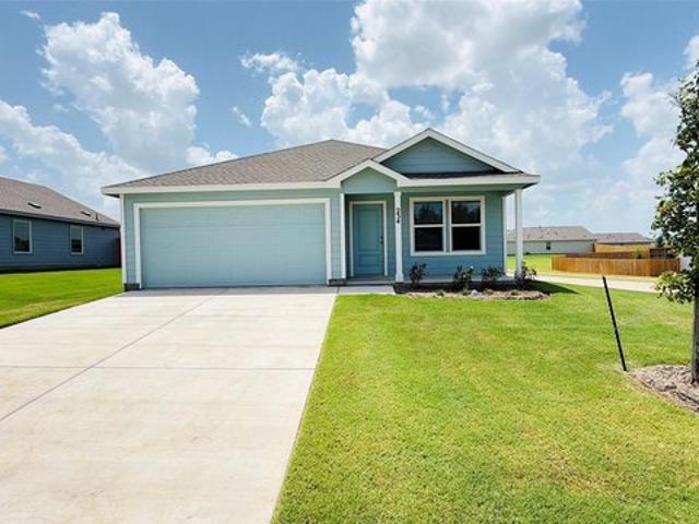 234 Hidden Meadows Dr, Sherman, TX 75092