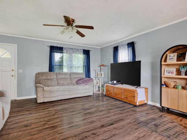234 Jim Hennessee Rd