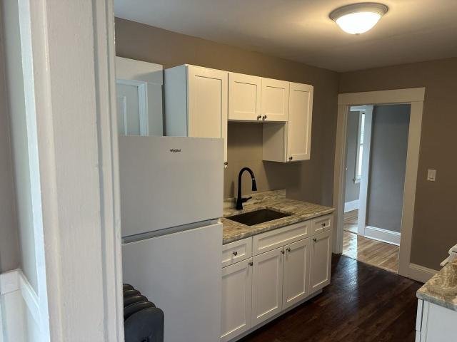 234 Oak Street 2 Bedroom Apartment for Rent at 234 Oak St, Manchester, CT 06040 East Side