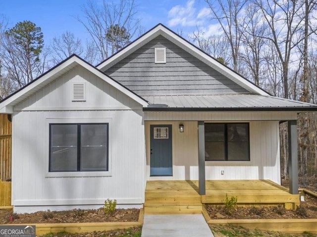 234 Lake View Dr, Lavonia, GA 30553