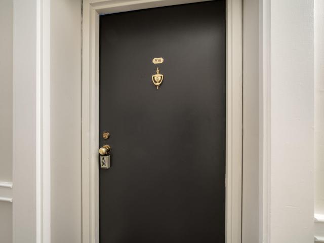 234 N Broadway, Unit 516