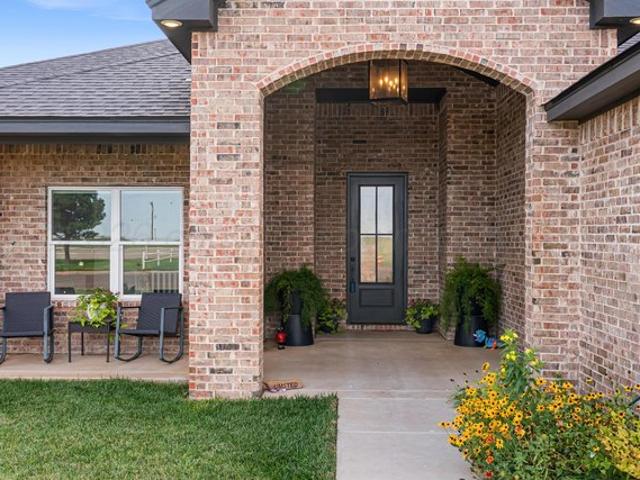 234 N Kingwood St, Hereford, TX 79045