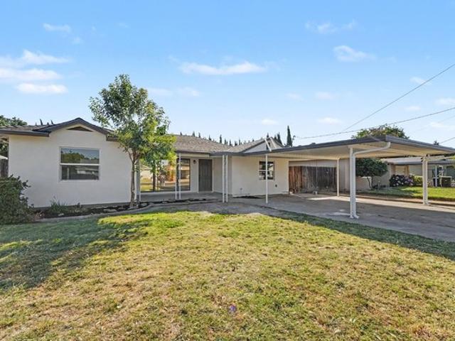 234 S Lee Ave, Oakdale, CA 95361