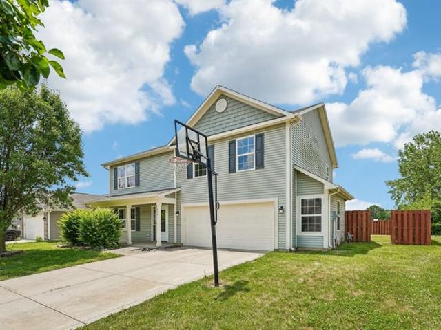 234 School House Dr, Greenfield, IN 46140