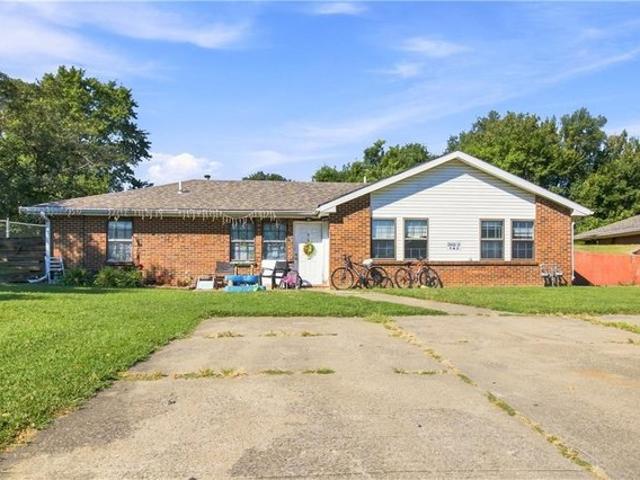 234 SE 121st Rd, Warrensburg, MO 64093
