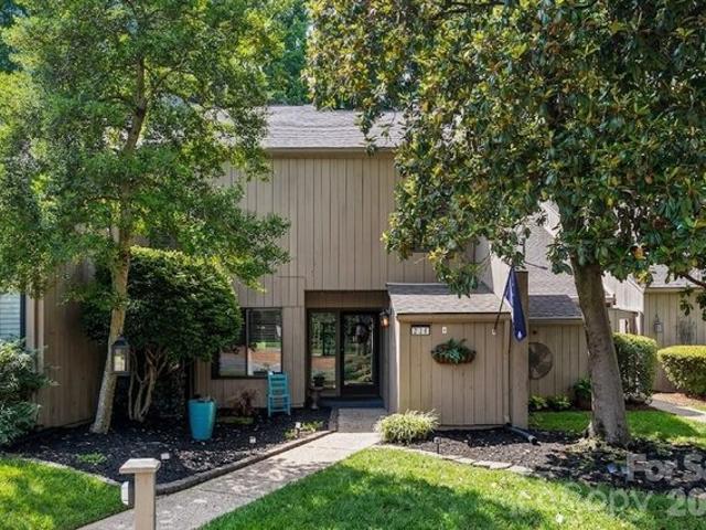 234 Riverview Ter, Clover, SC 29710