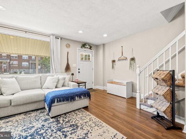 234 W Edgevale Road