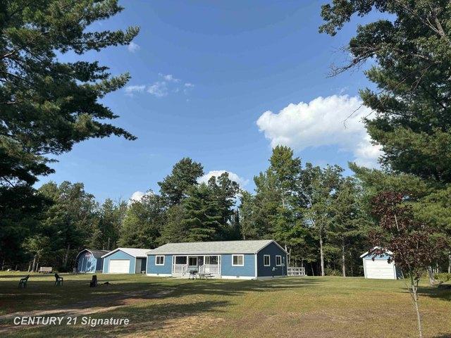 234 W Elder Bch, Harrison, MI 48625