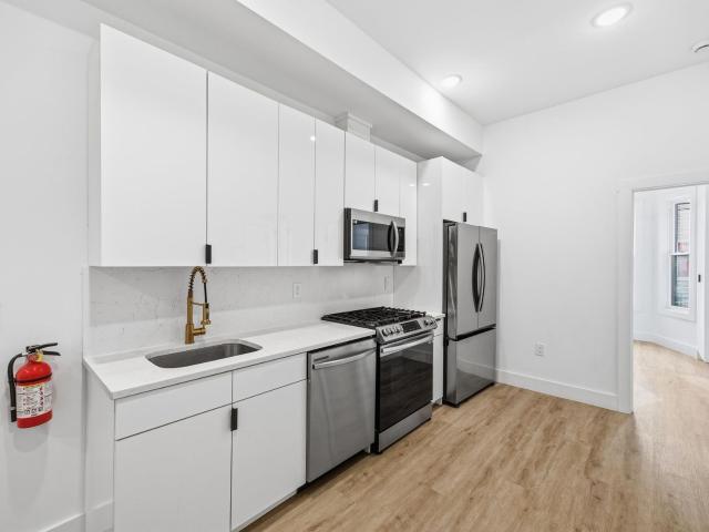 234 Webster Ave Unit 1R, Jersey City, US, NJ