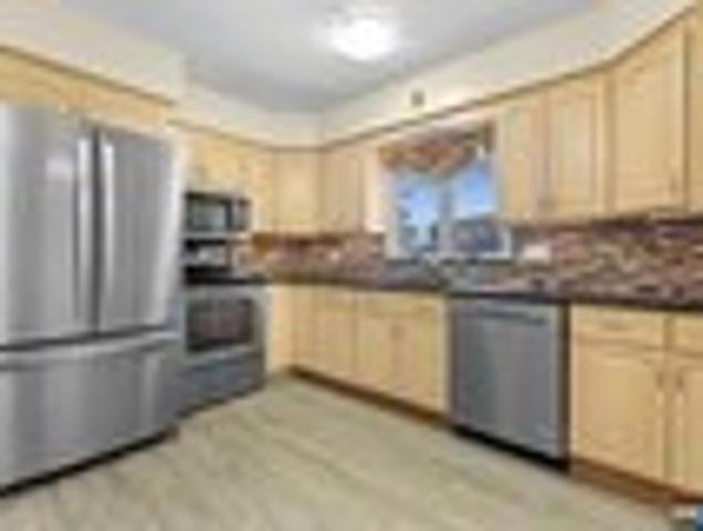 234 Totowa Rd, Wayne, NJ 07470 | Realtor. Com