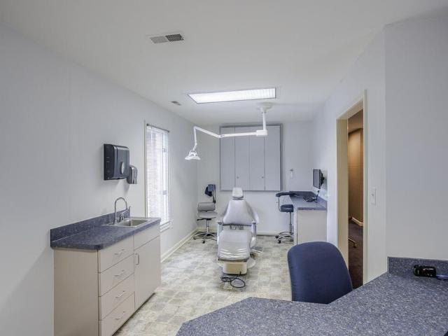 234 Thomas More Parkway