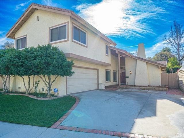 23540 Via Amado, Valencia, CA 91355
