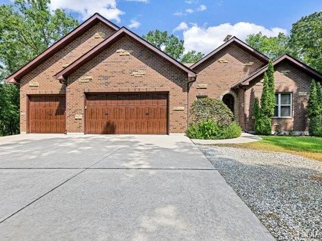 23540 Cabin Ridge Dr, Warrenton, MO 63383