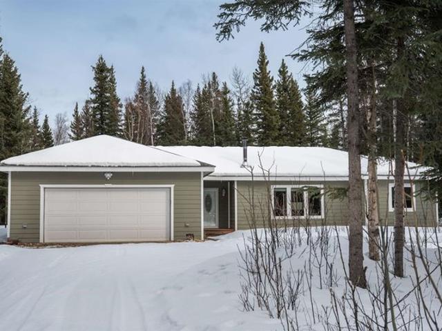 2354 Alys Ave, Delta Junction, AK 99737