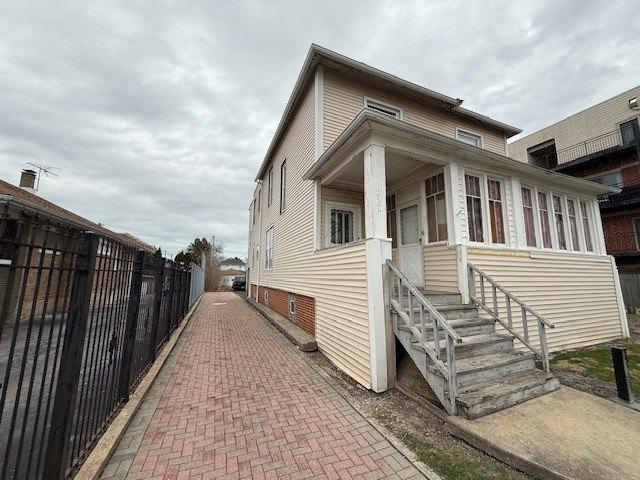 2355 N Newland Ave, Chicago, IL 60707