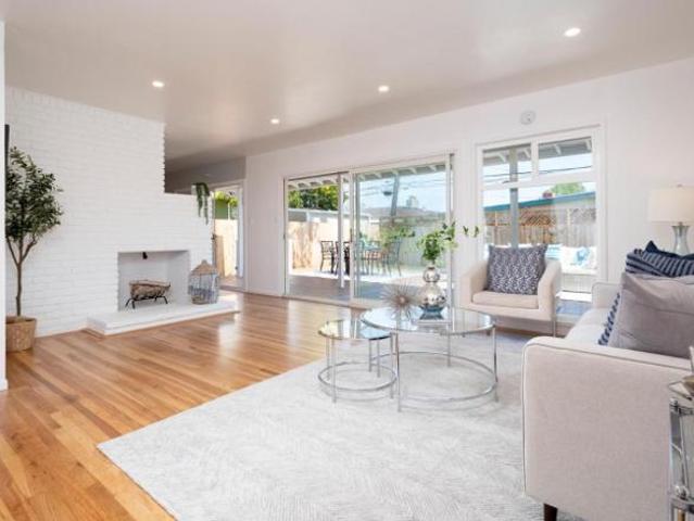 2355 Holland St, San Mateo, CA 94403