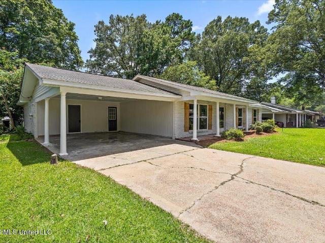 2355 Upper Drive