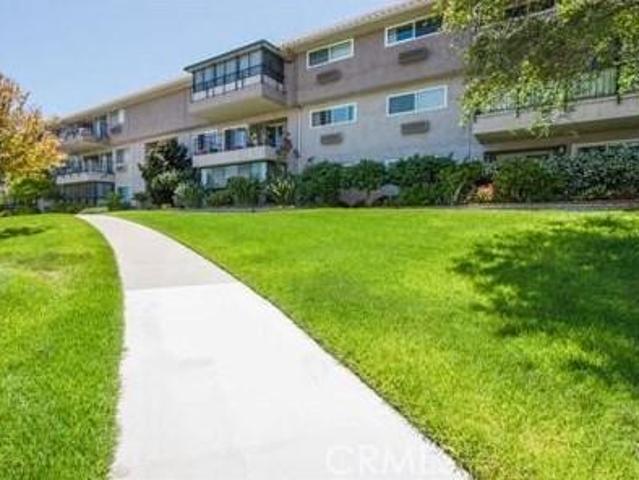 2355 Via Mariposa #1F, Laguna Woods, CA 92637
