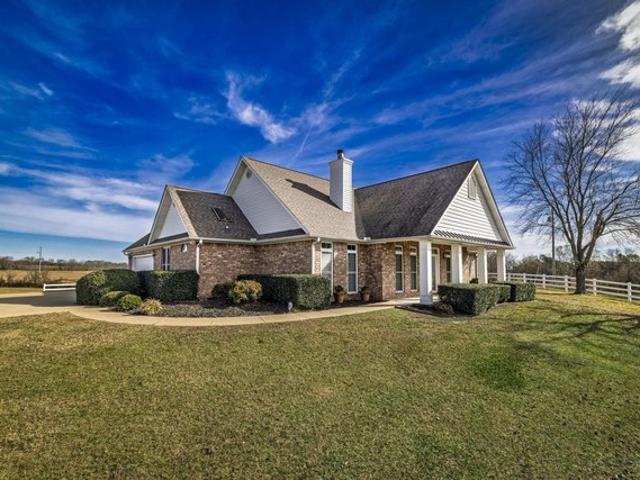 2356 Fendley Rd, Bismarck, AR 71929