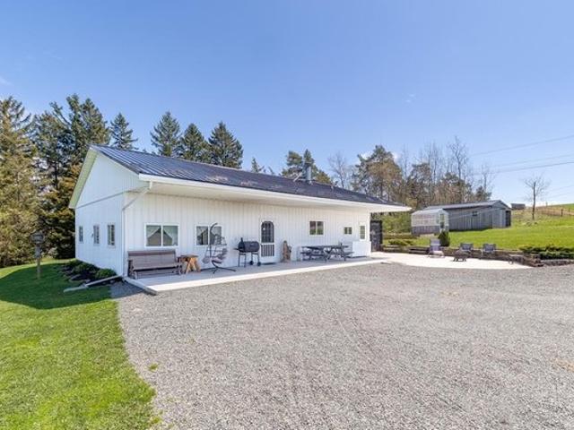 2356 Genesee Mills Rd, Genesee, PA 16923